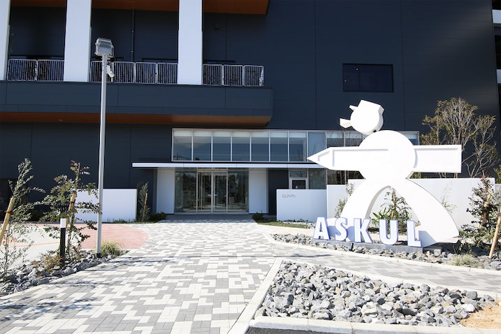 アスクル、大規模物流センター「ASKUL関東DC」竣工 ロングテール商品の在庫集約で配送効率向上 | 日本ネット経済新聞｜新聞×ウェブでEC＆流通のデジタル化をリード